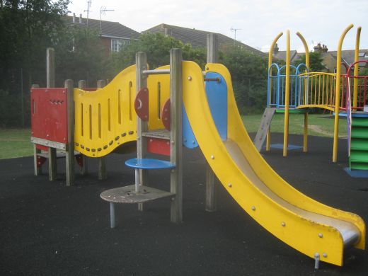 Whitstable Kids: the Cornwallis Circle play area – Whitstable Views